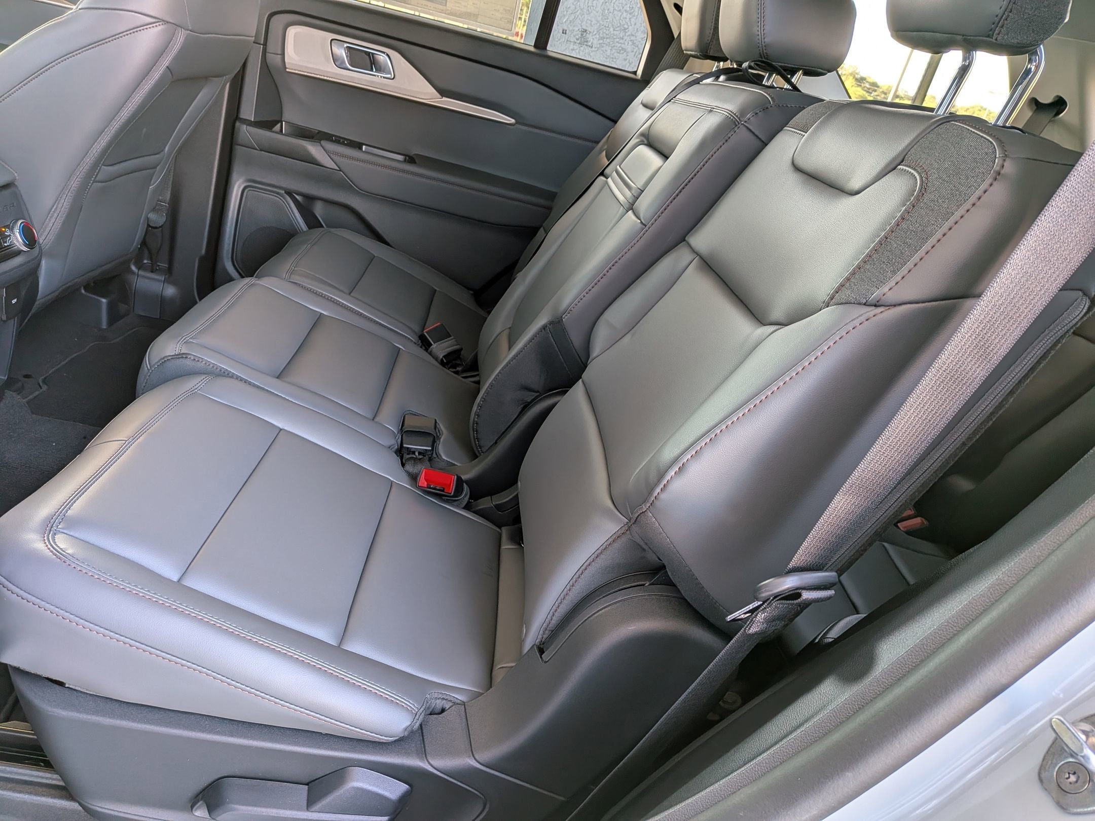 2025 Ford Explorer Active - Crossroads Courtesy Demo in Southern Pines ...